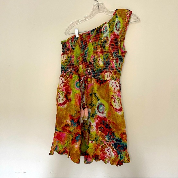 True Destinations | Dresses | True Destinations Resort Wear Off ...